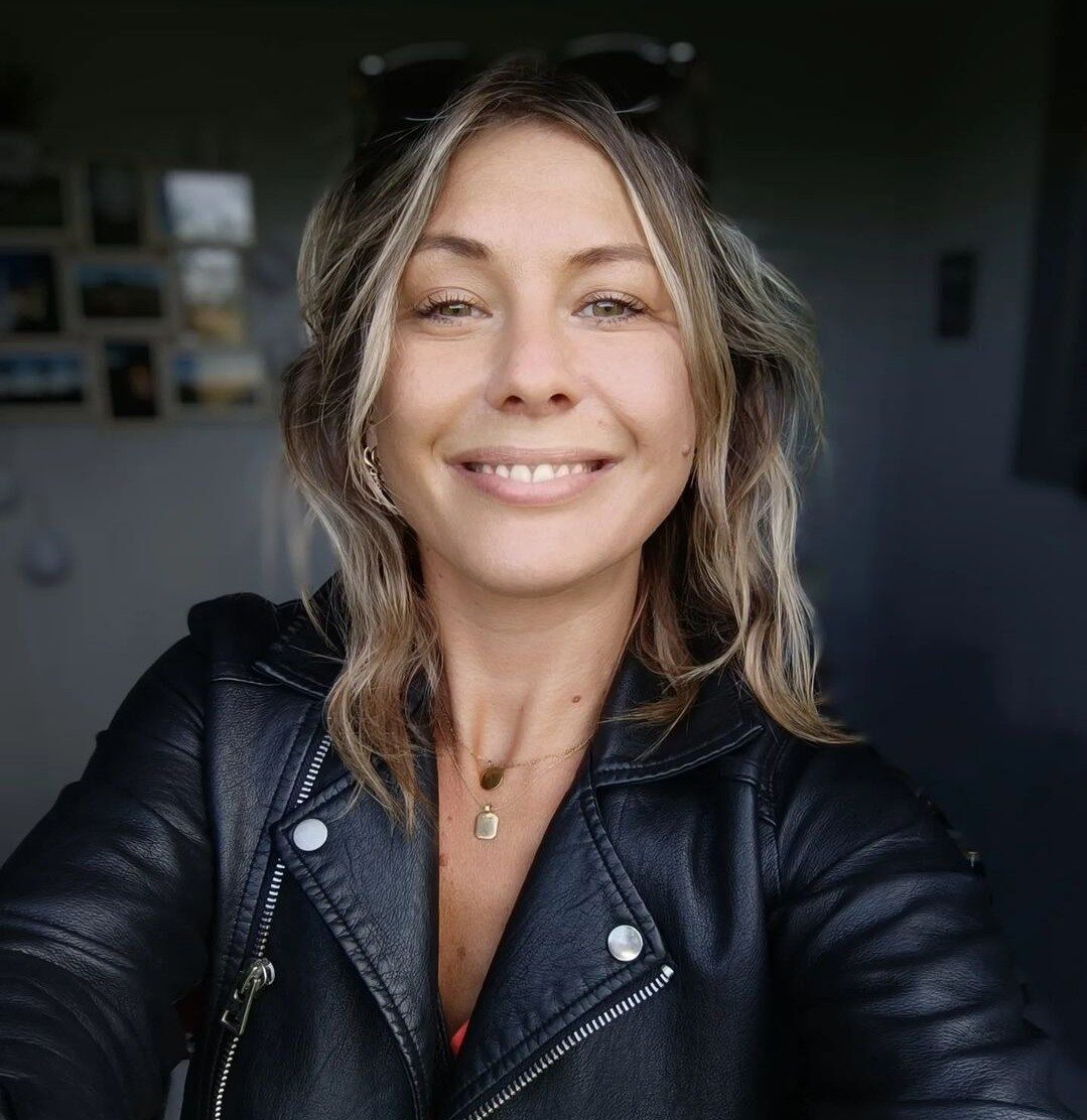 Clare Evans - MoreYoga